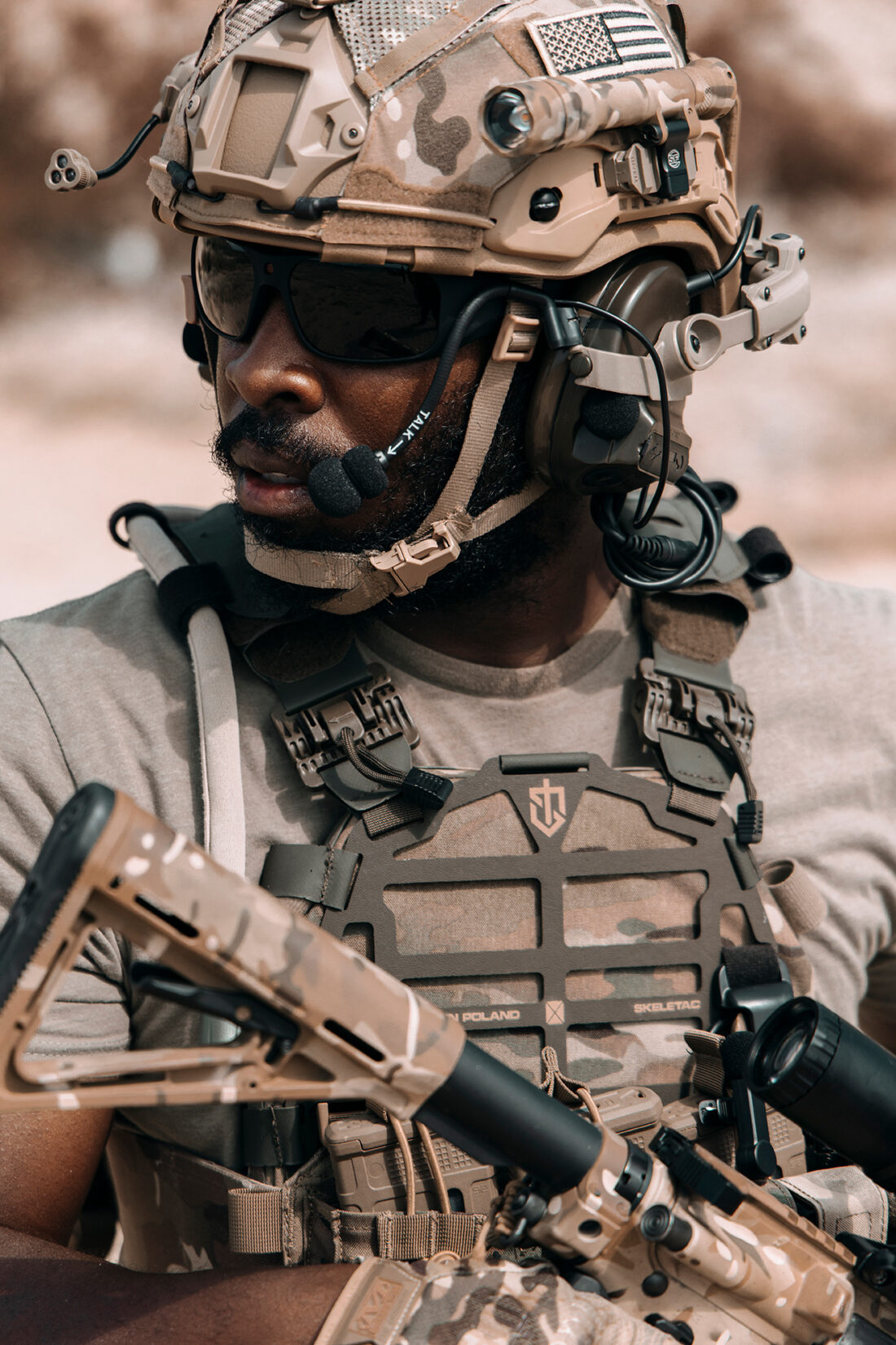 Ballistic Helmet MICH Combat Coyote Brown - Ace Link Armor