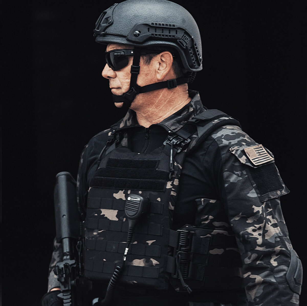 Plate Carrier with Armor Plates and Soft Armor - Ace Link Armor